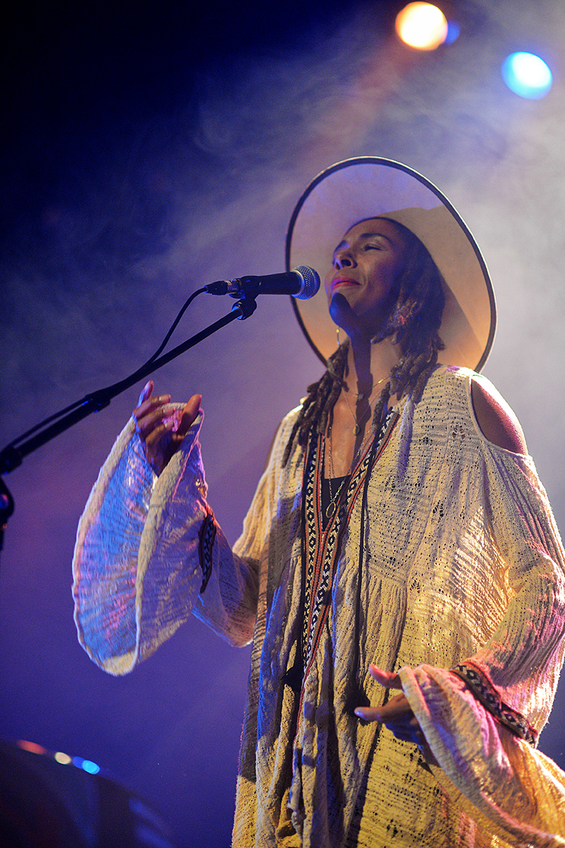 Ayo - Daniel Mielniczek Photography